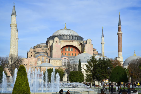 Mahal (1949) - The first Indian Horror Movie